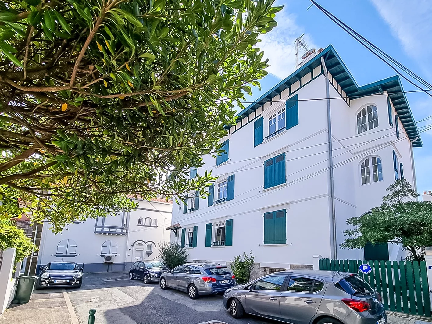 Biarritz au fond d'une impasse - T1 bis de 25 m² habitable, cuisine ...